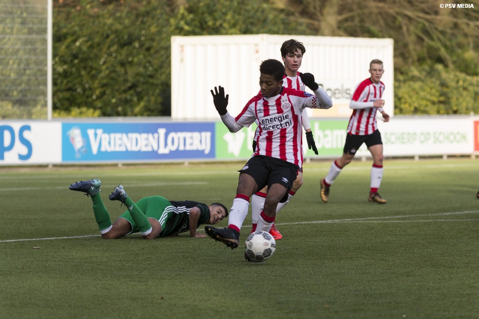PSV - In beeld: PSV O17 - Feyenoord O17