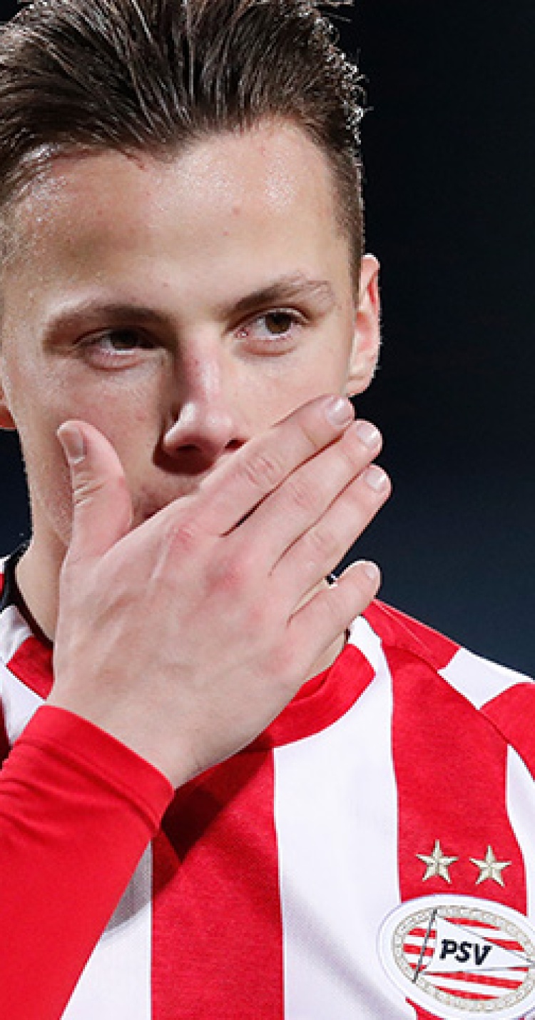 PSV - Tijn Daverveld in PSV TV