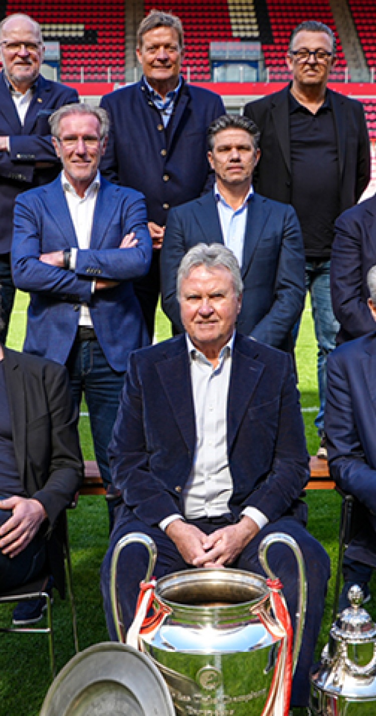 PSV - Documentaire | Beleef het gouden jaar van PSV als nooit tevoren