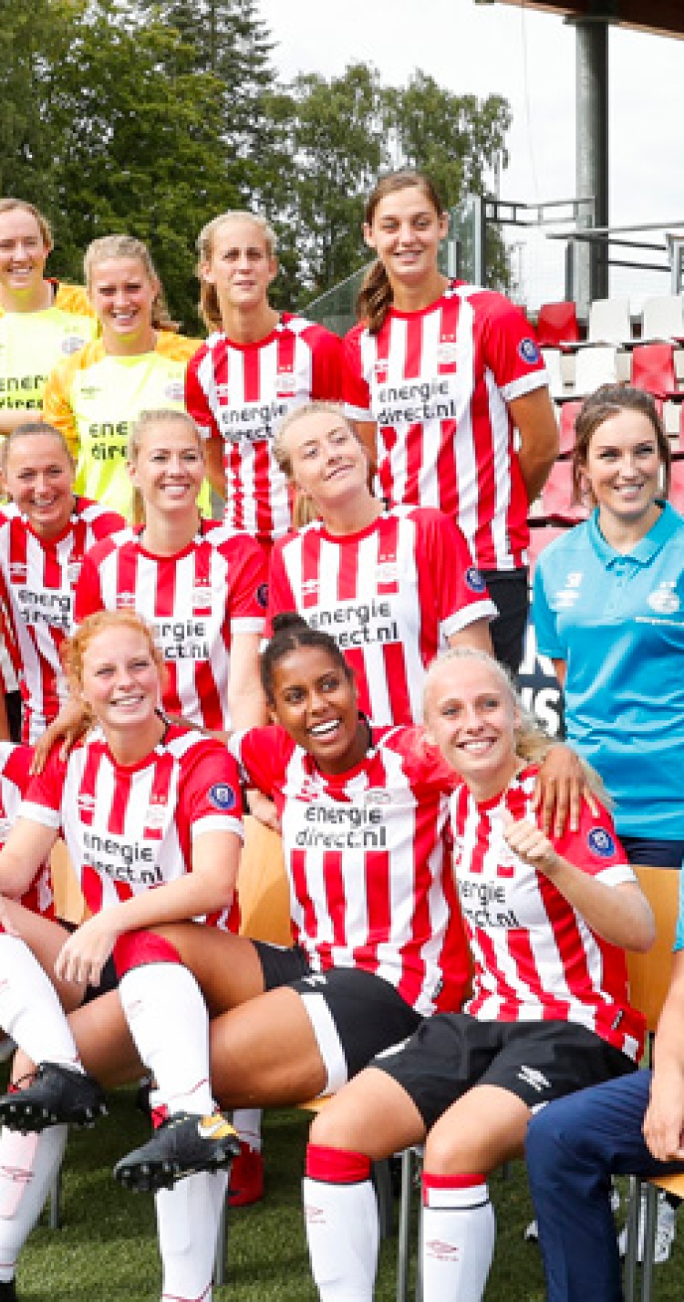 PSV - Vrouwenvoetbalmaand bij FC PSV
