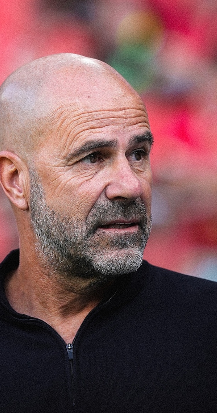 PSV - Persconferentie | ‘Als we balvast zijn, kunnen we onder elke druk ...