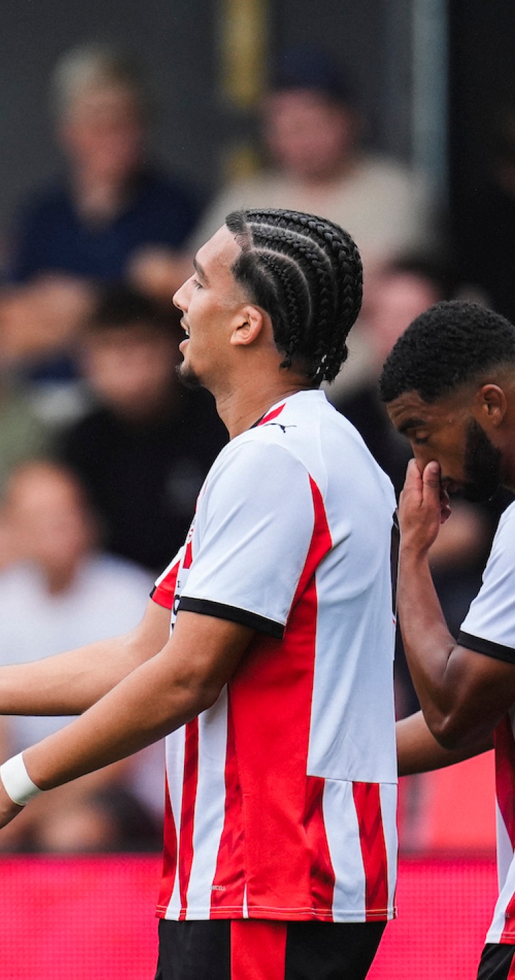 PSV - Otten Innovation Cup | PSV O19 wint ruim van RB Leipzig