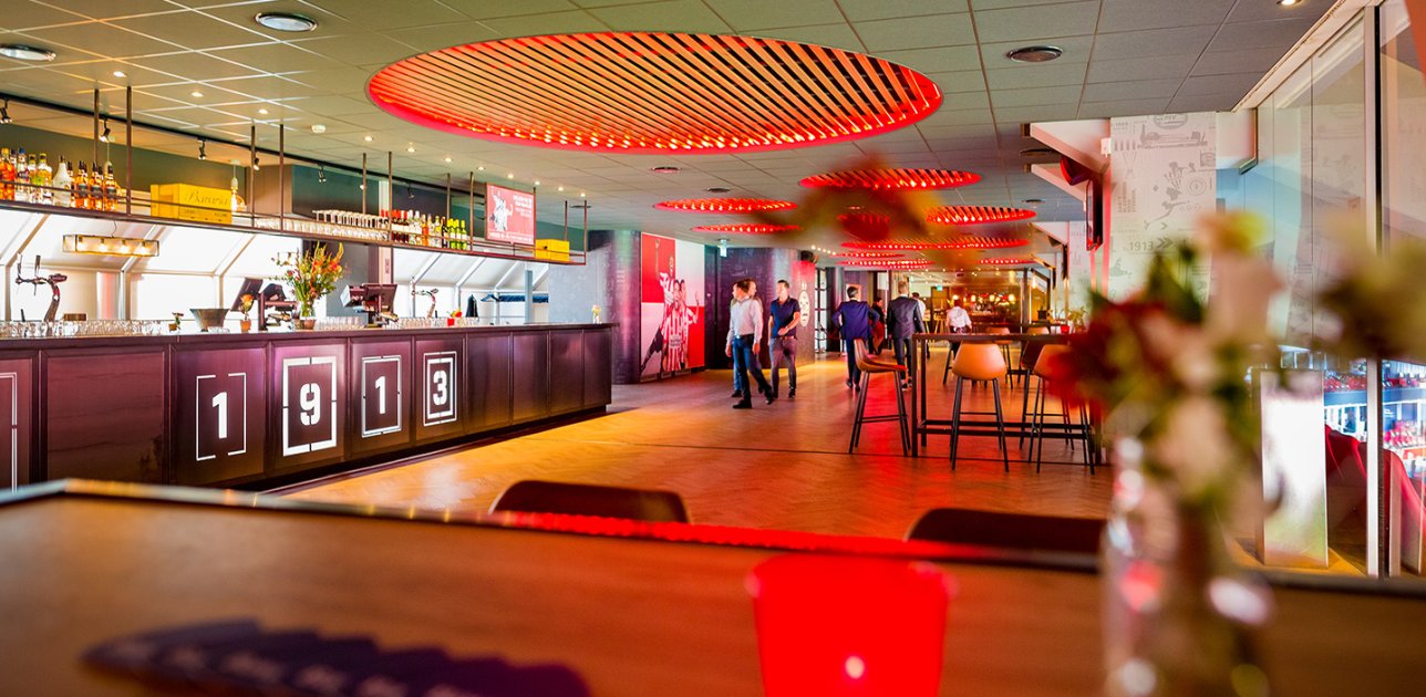 PSV - Innovatieve verbinder tussen club, fans en partners.