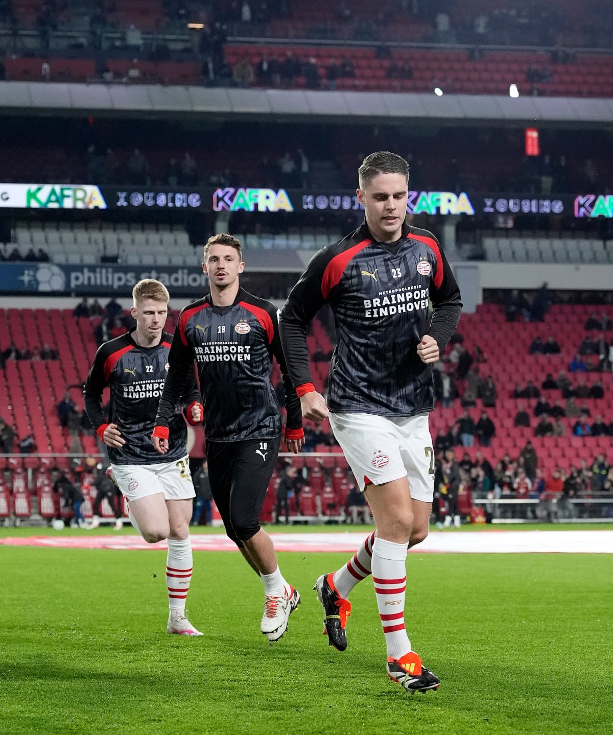 PSV - Nog vijf minuten tot de aftrap!