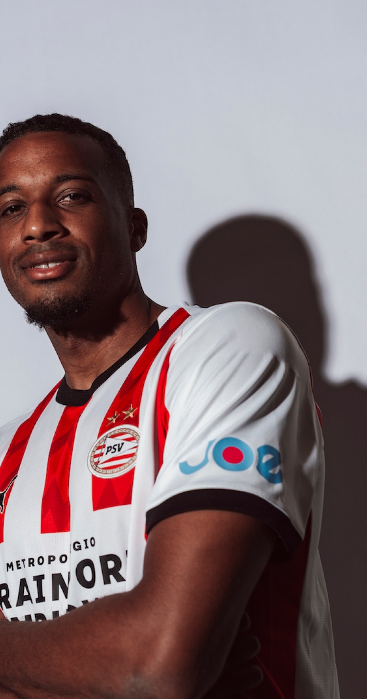 PSV - Transfer | Alassane Pléa makes switch to PSV