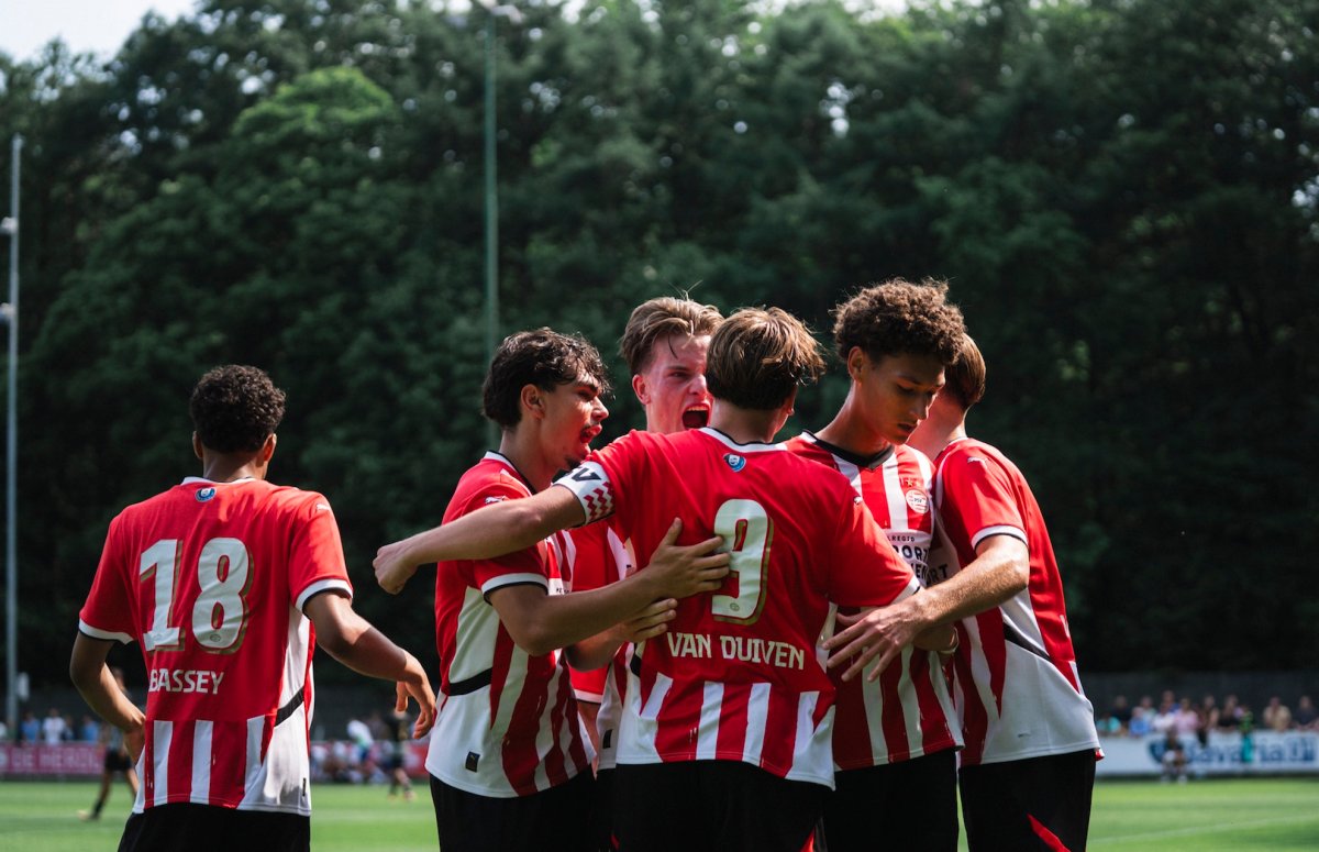 PSV - PSV Academy | PSV O19 toont groei en scorend vermogen in ...