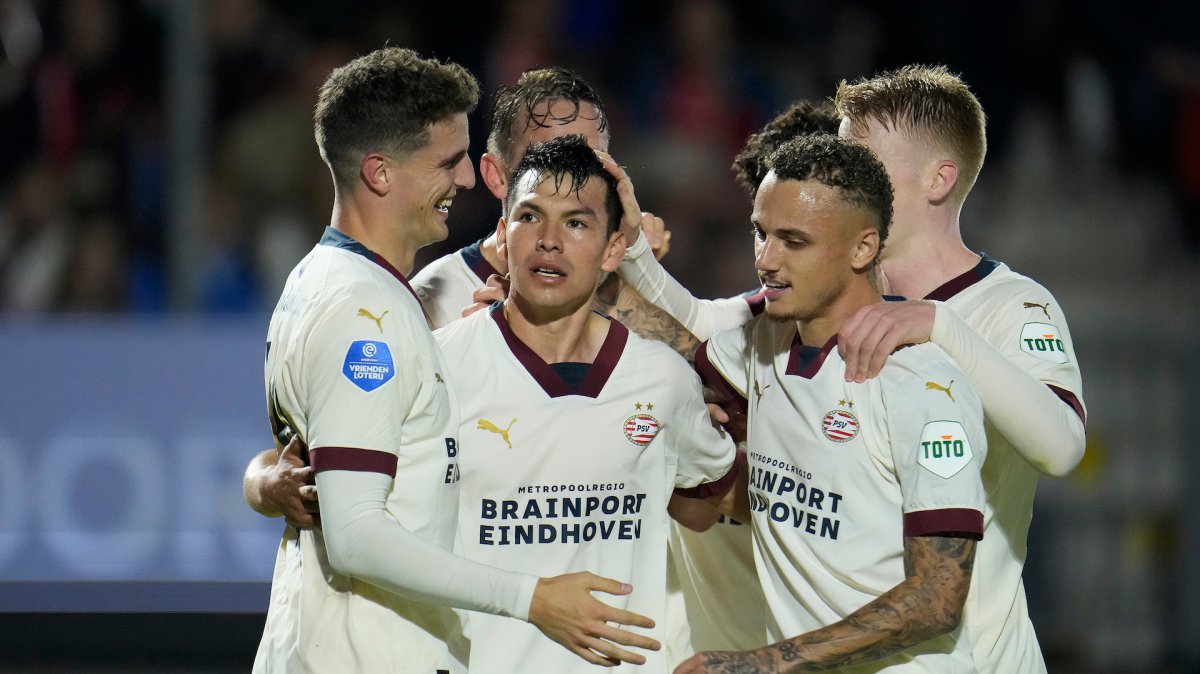 PSV - Alles Over | PSV gaat met perfecte score richting Almere