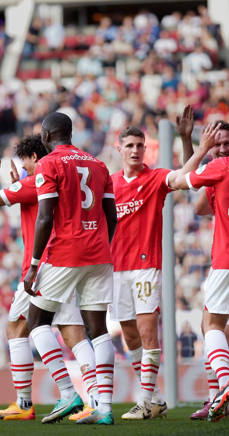PSV - All about | PSV plays for national championship and points record