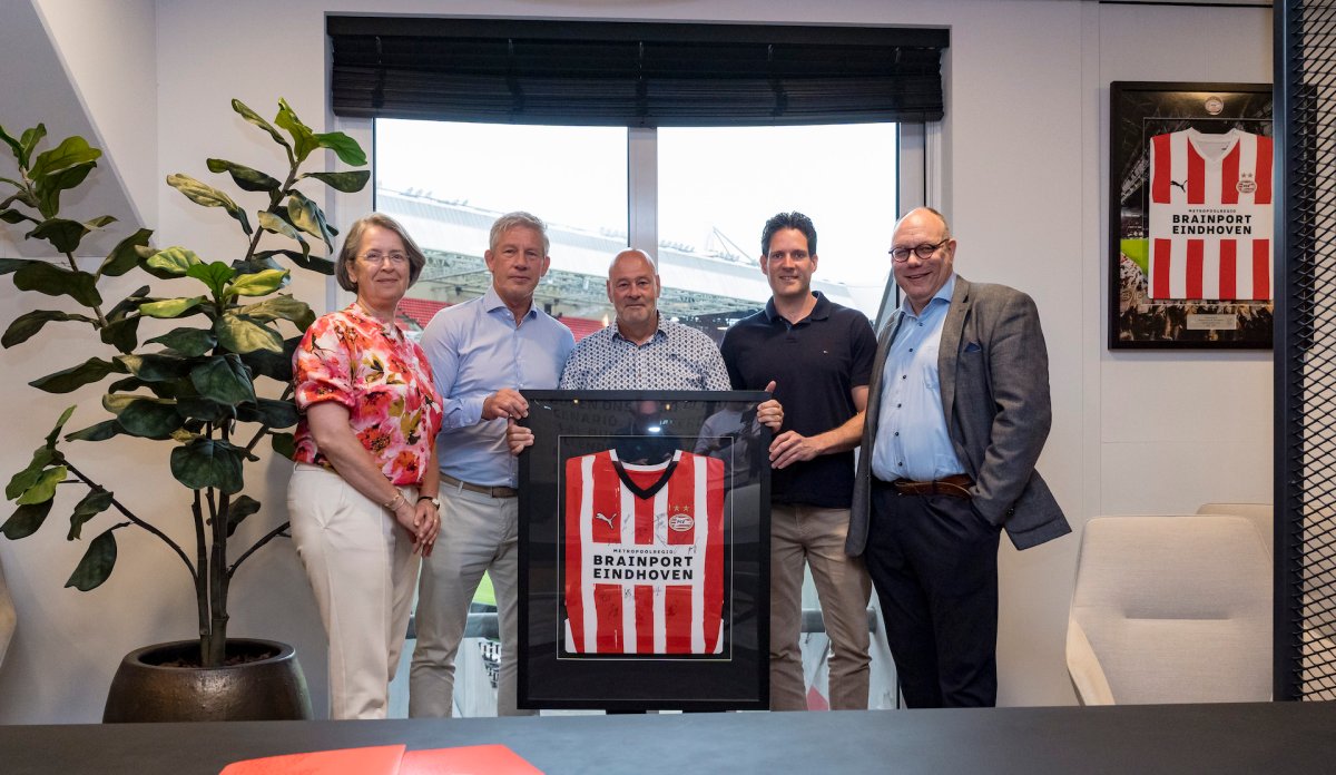 PSV - Nieuws | PSV en Supportersvereniging PSV intensiveren samenwerking