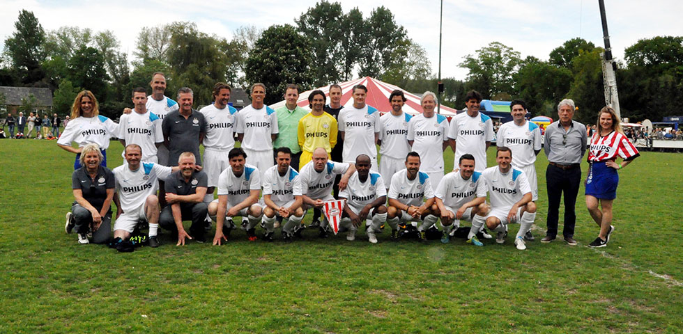 PSV - Legendary PSV wint ruim van De Bocht ‘80