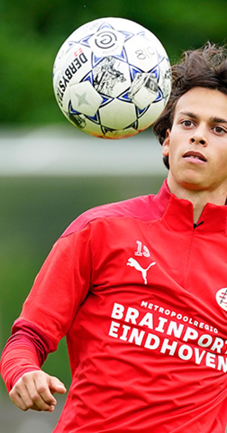 PSV - PSV Academy staat voor seizoensstart