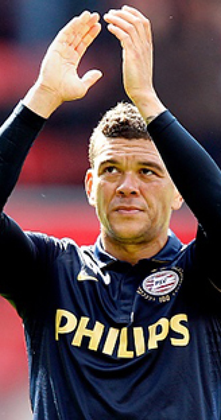 PSV - PSV says goodbye to Wilfred Bouma