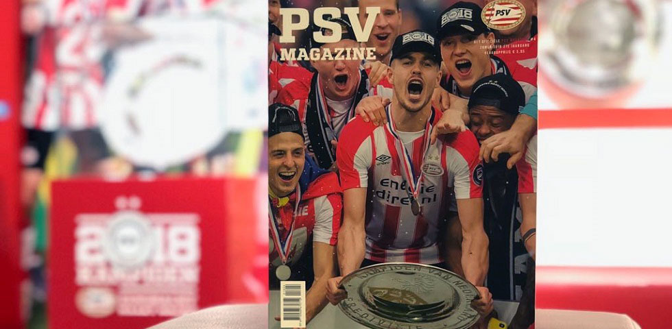 PSV - PSV-vlag bij kampioensnummer PSV Magazine