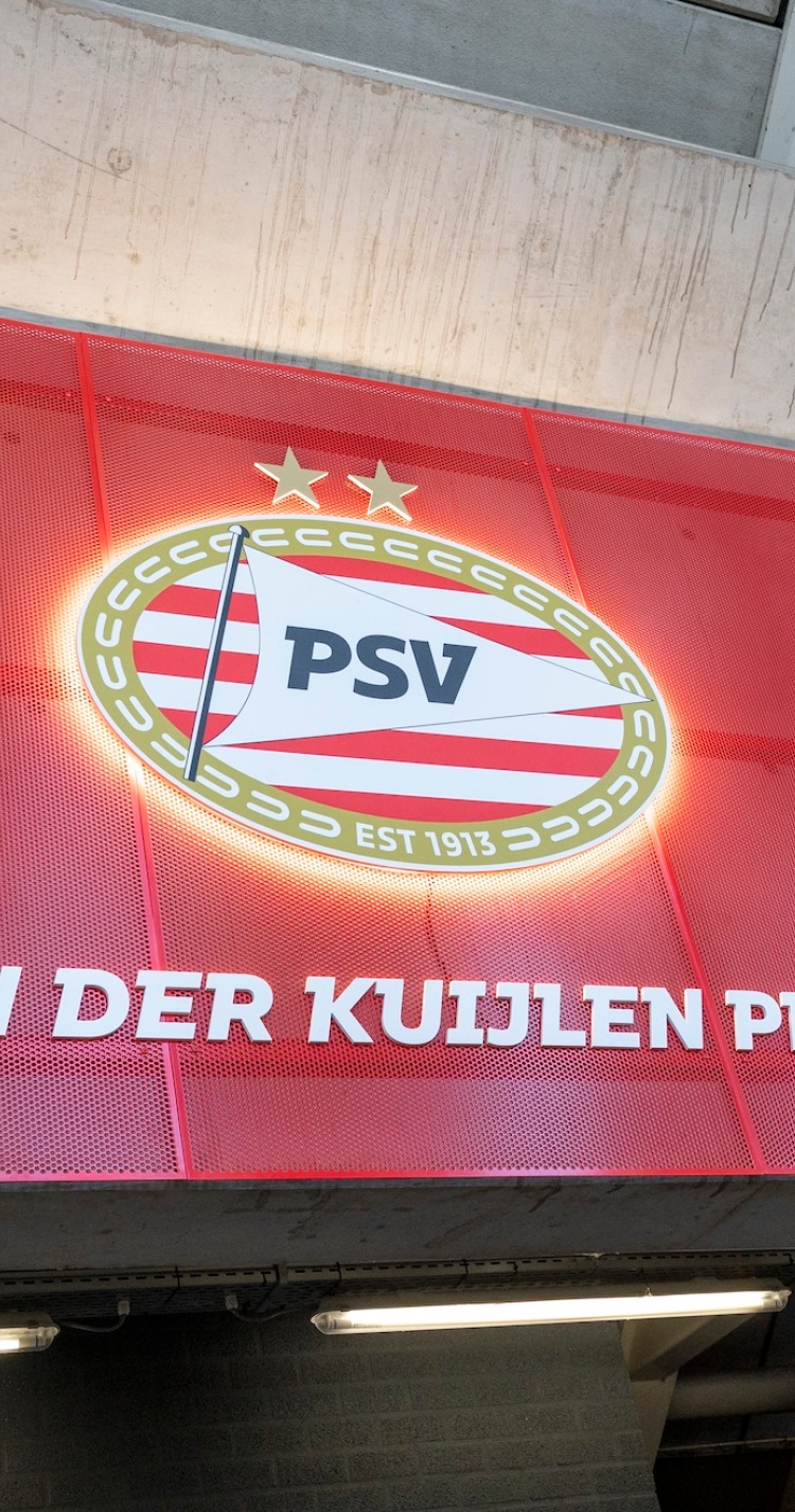 PSV - Nieuws | PSV opent Willy van der Kuijlen-promenade als blijvend ...