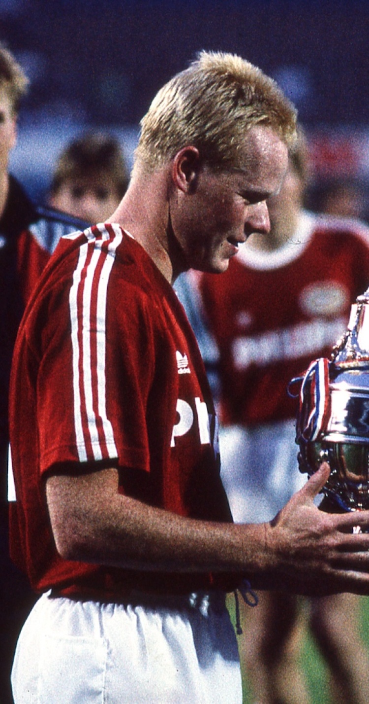 PSV - News | Football legend Ronald Koeman gets his own tile in PSV ...