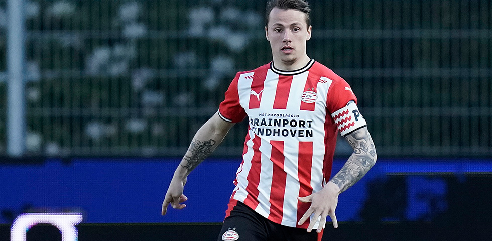 PSV - Tijn Daverveld vertrekt bij Jong PSV