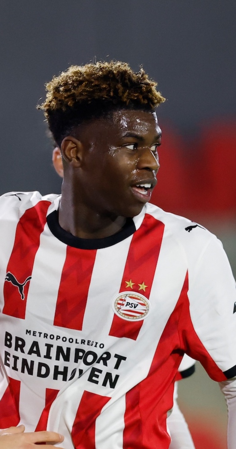 PSV - Wedstrijdverslag | Jong PSV scoort drie keer en verslaat nummer twee