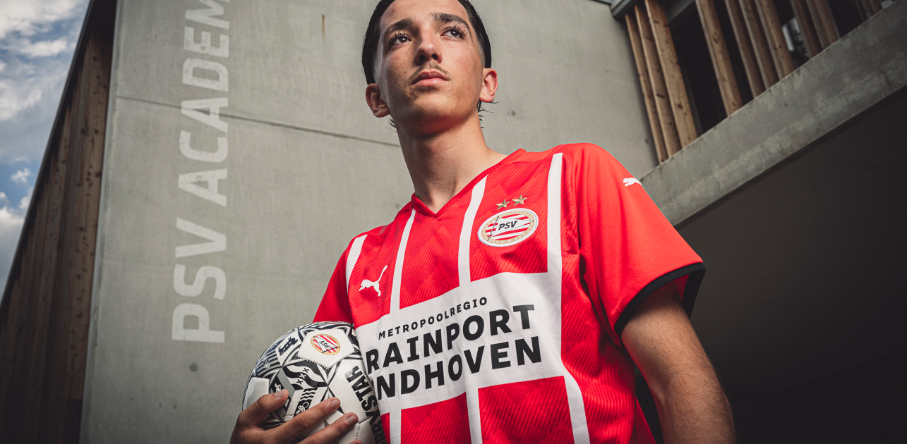 PSV - Profcontract | Emir Bars tekent bij PSV
