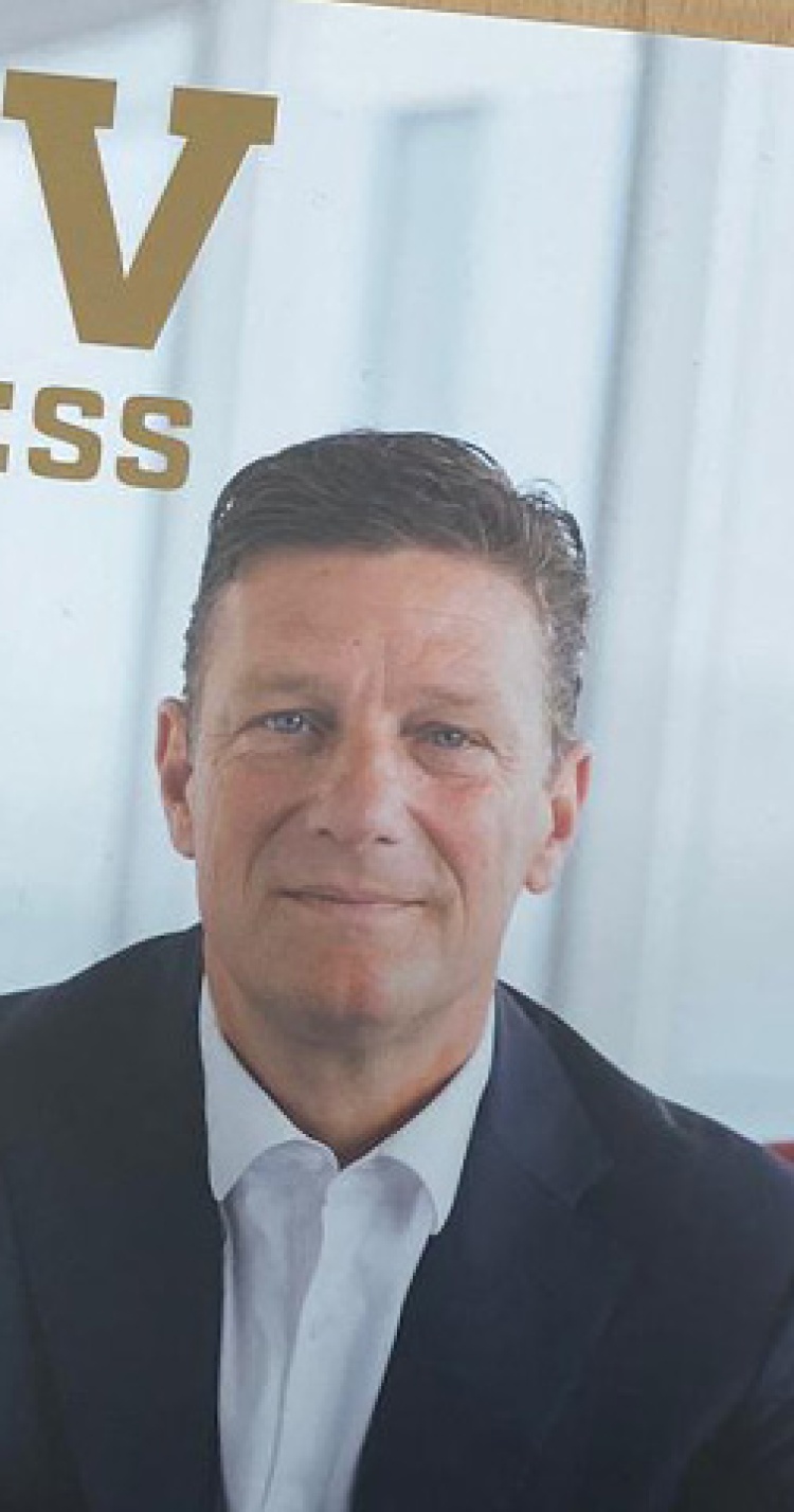 PSV - PSV verspreidt Business Magazine rond PSV - PEC