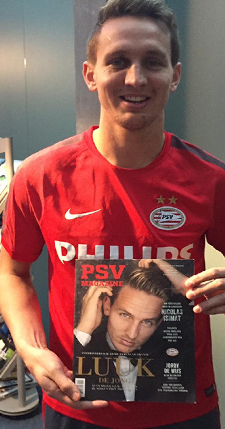 PSV - Kersteditie PSV Magazine verschijnt