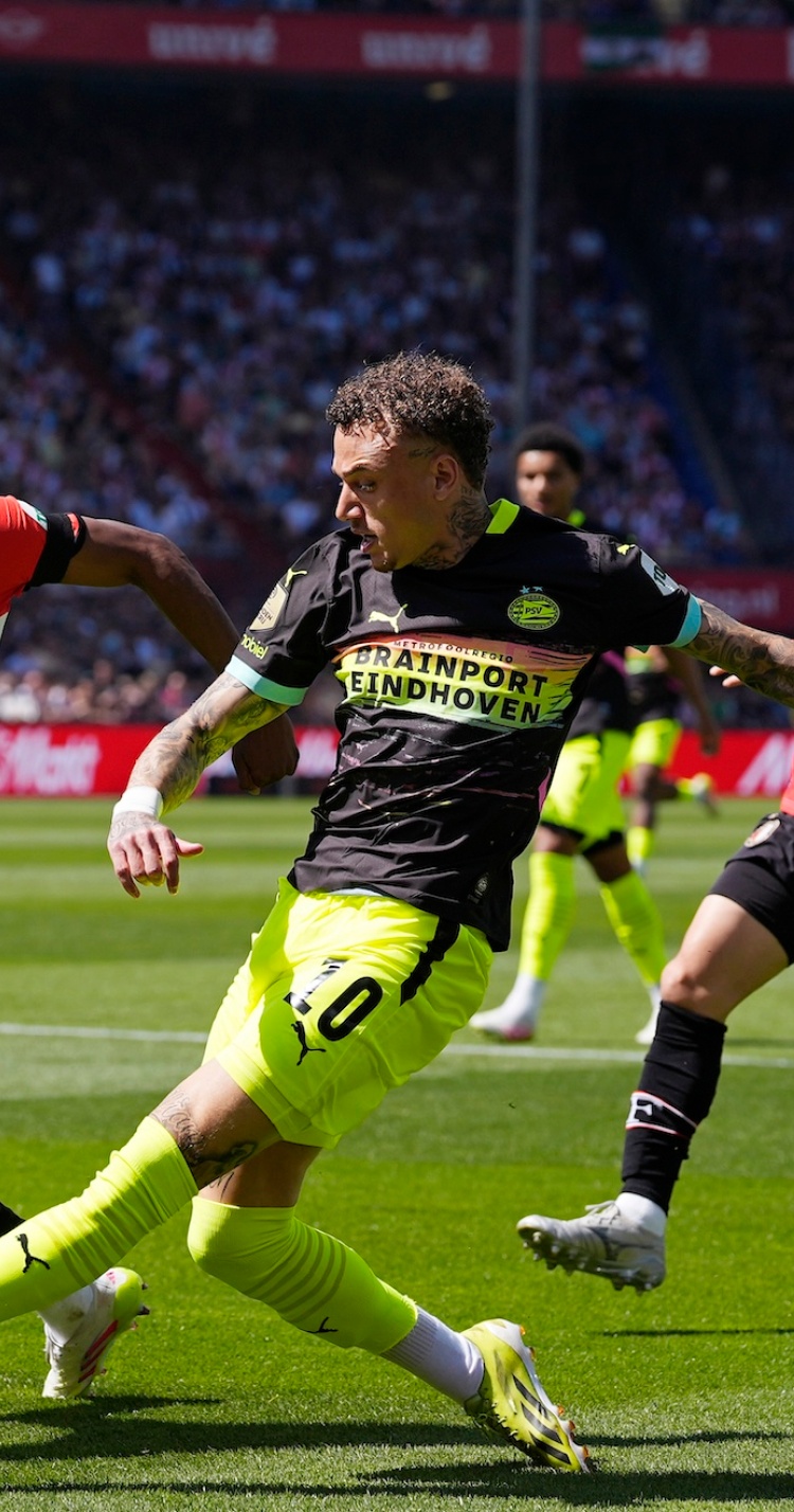 PSV - Review | Noa Lang crowns himself matchwinner in sweltering Kuip