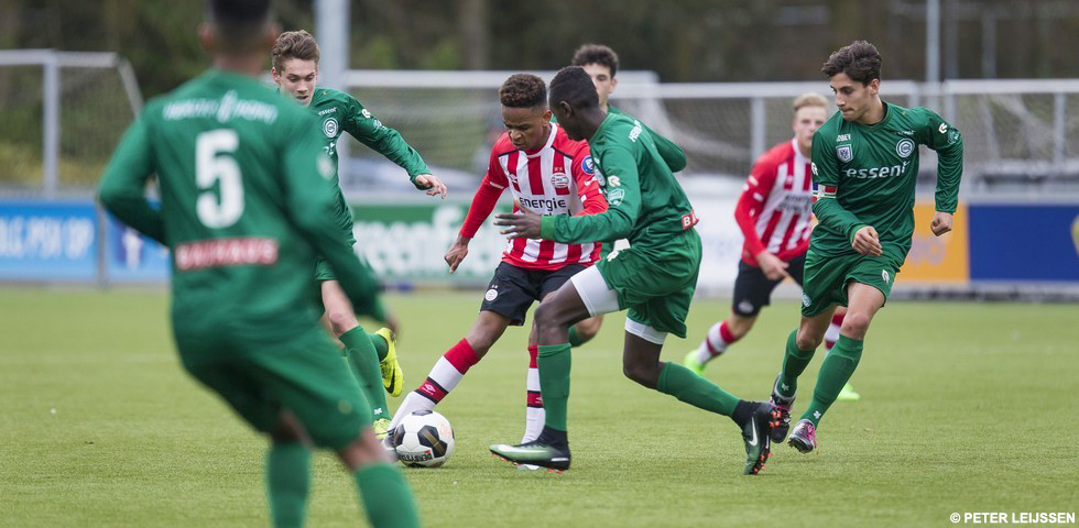 PSV - In beeld: PSV O17 - FC Groningen O17