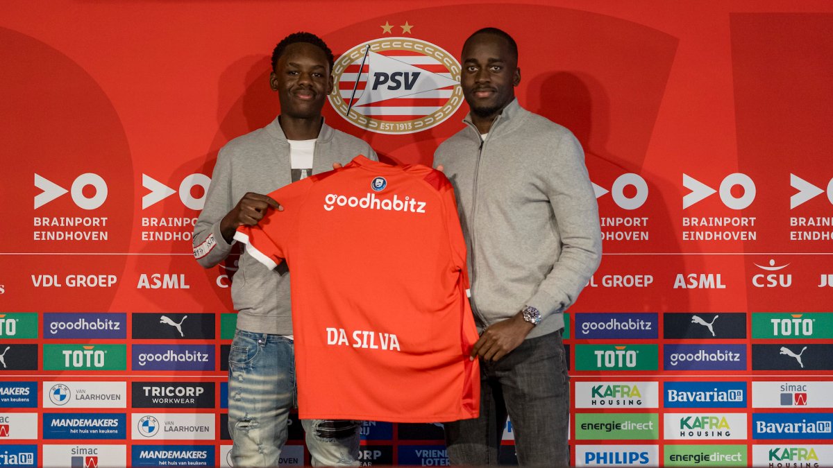 PSV - Transfer | PSV contracteert 17-jarige Aston Da Silva